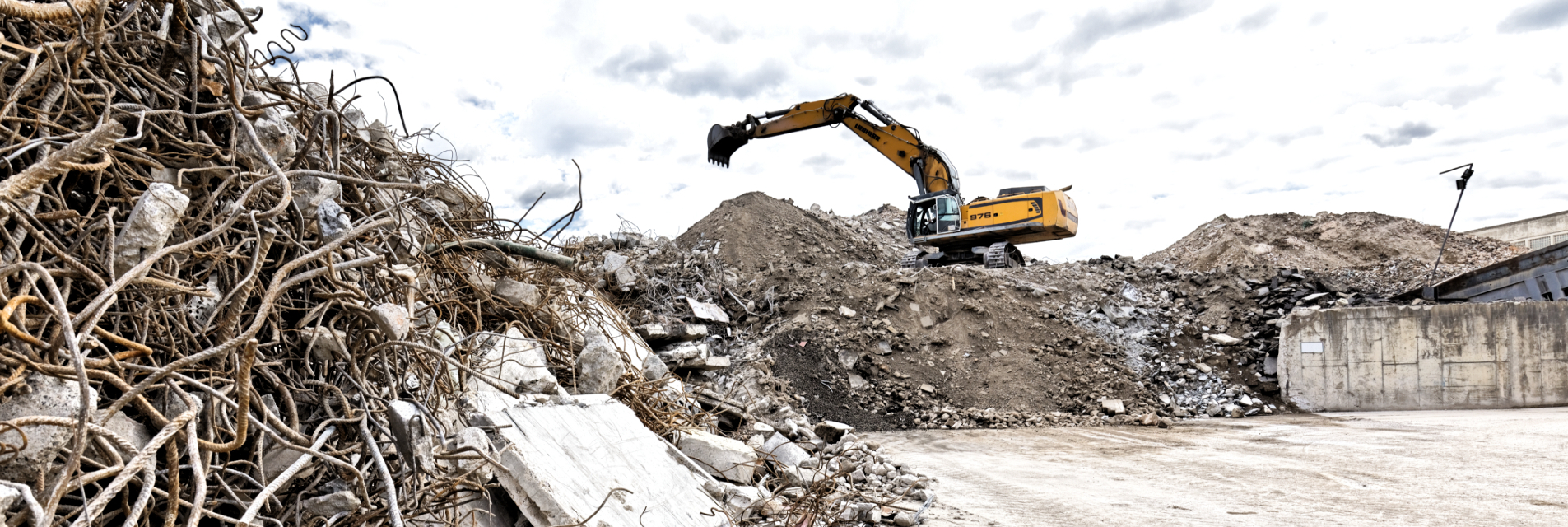 Recycling - RWG I / Schicht Baustoffaufbereitung, Logistik + Entsorgung ...